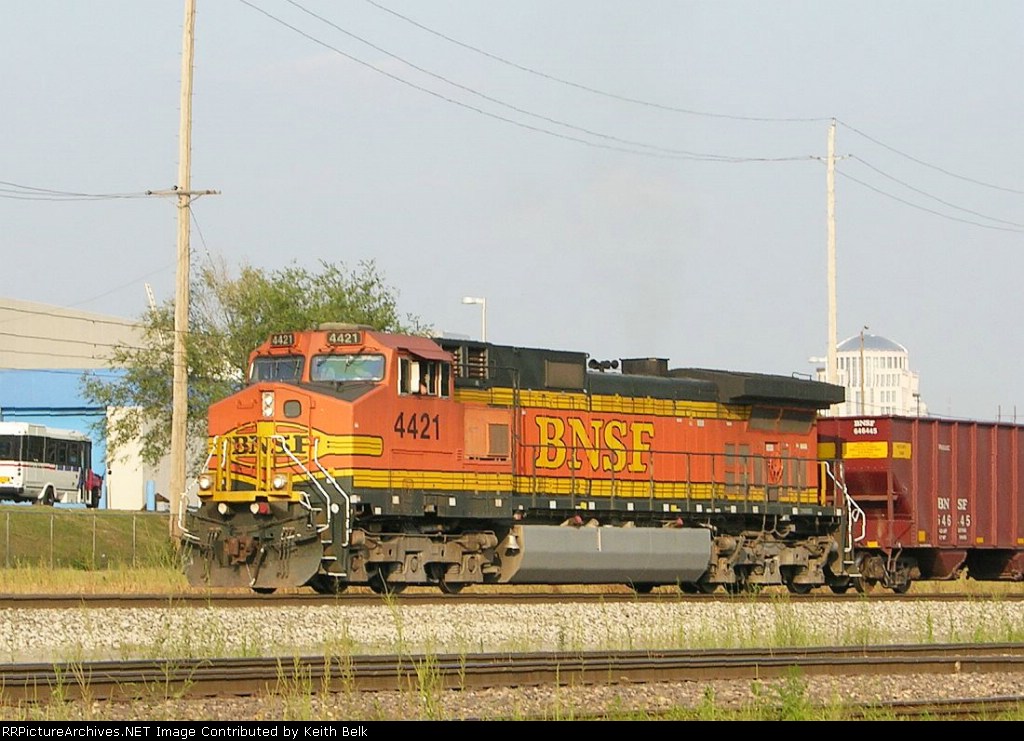 BNSF 4421